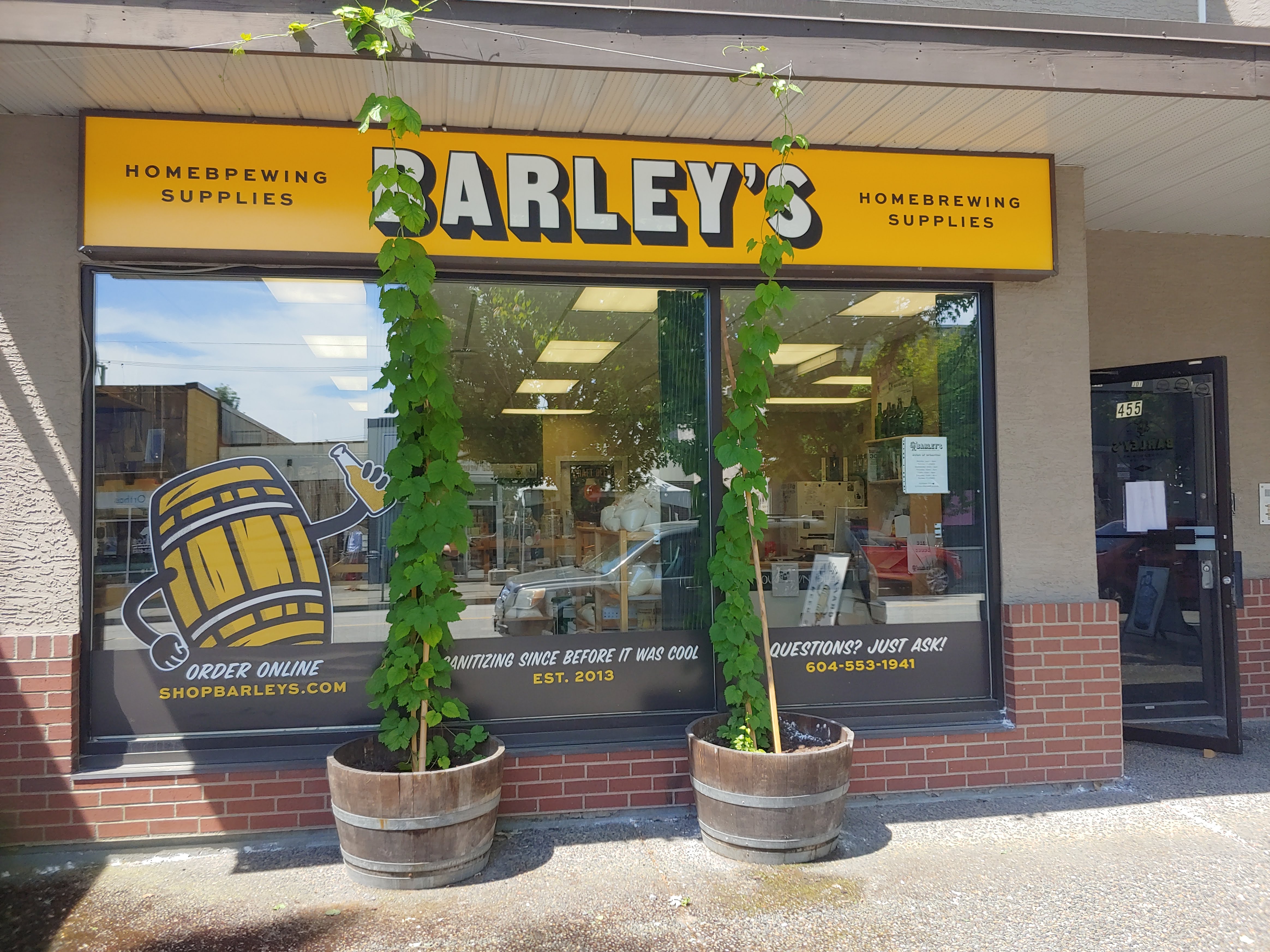 Grow Your Own Hops - Barley's Homebrewing Supplies